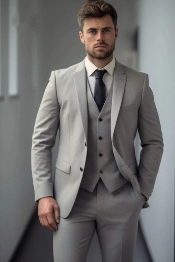 Slim wedding suit | Honestweddingadvice.com